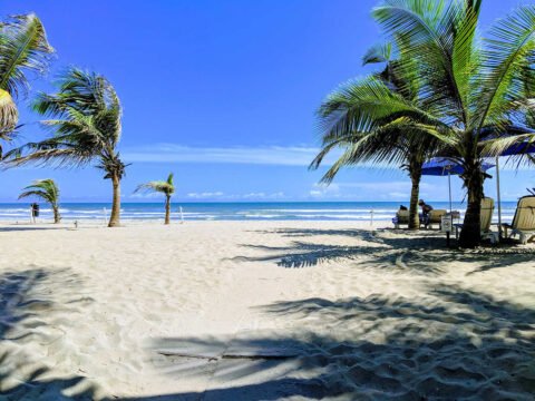 11 Top Beaches in Ghana For Vacations and Relaxation